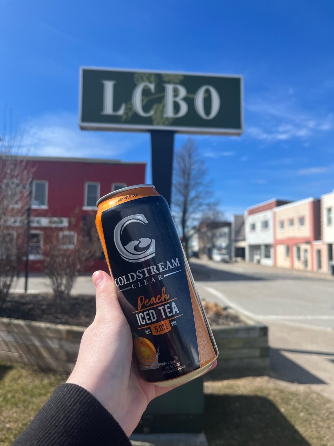 Peach Iced Tea in Ontario - Coldstream Clear Distillery